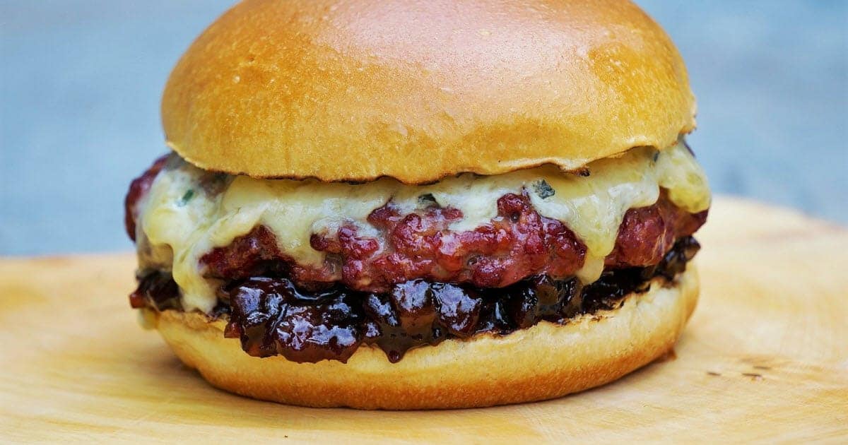 Whiskey Stave Smoked Cheeseburger | Bush Cooking