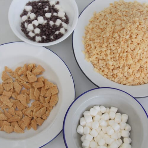 Easy Smores Slice | Bush Cooking