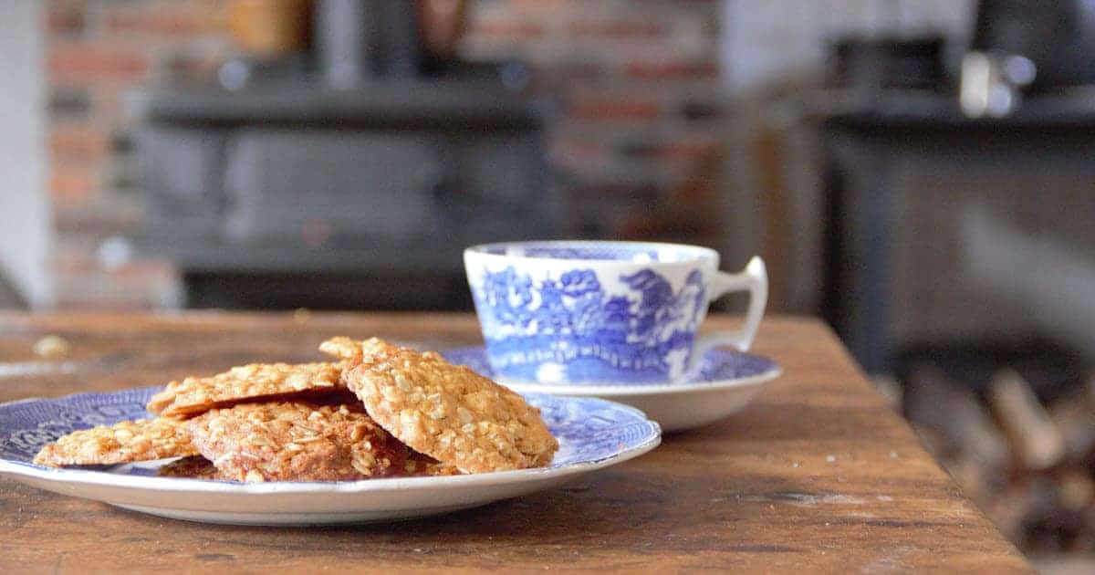 Traditional ANZAC Biscuits | Bush Cooking