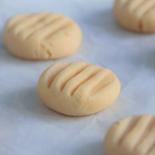 Melting Moments Biscuits | Bush Cooking