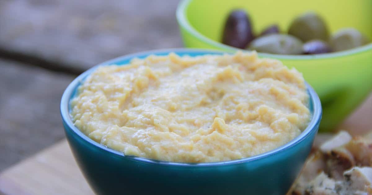 Easy Picnic Hummus | Bush Cooking